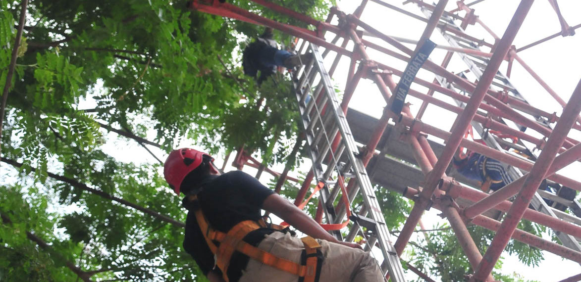 Work at Height Training Programs - Iratec (M) Sdn Bhd